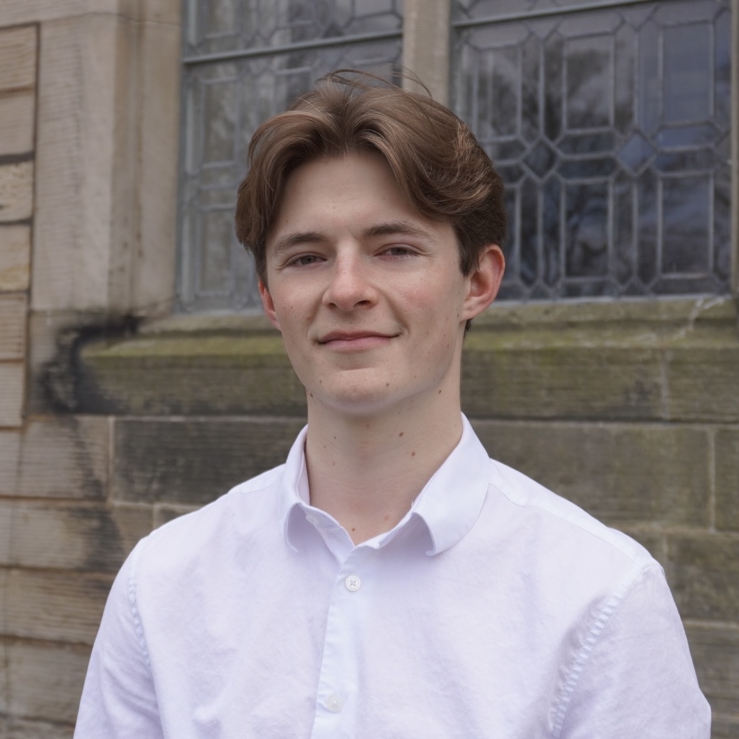 Dan Travers Physics, Maths Tutor in Cullompton