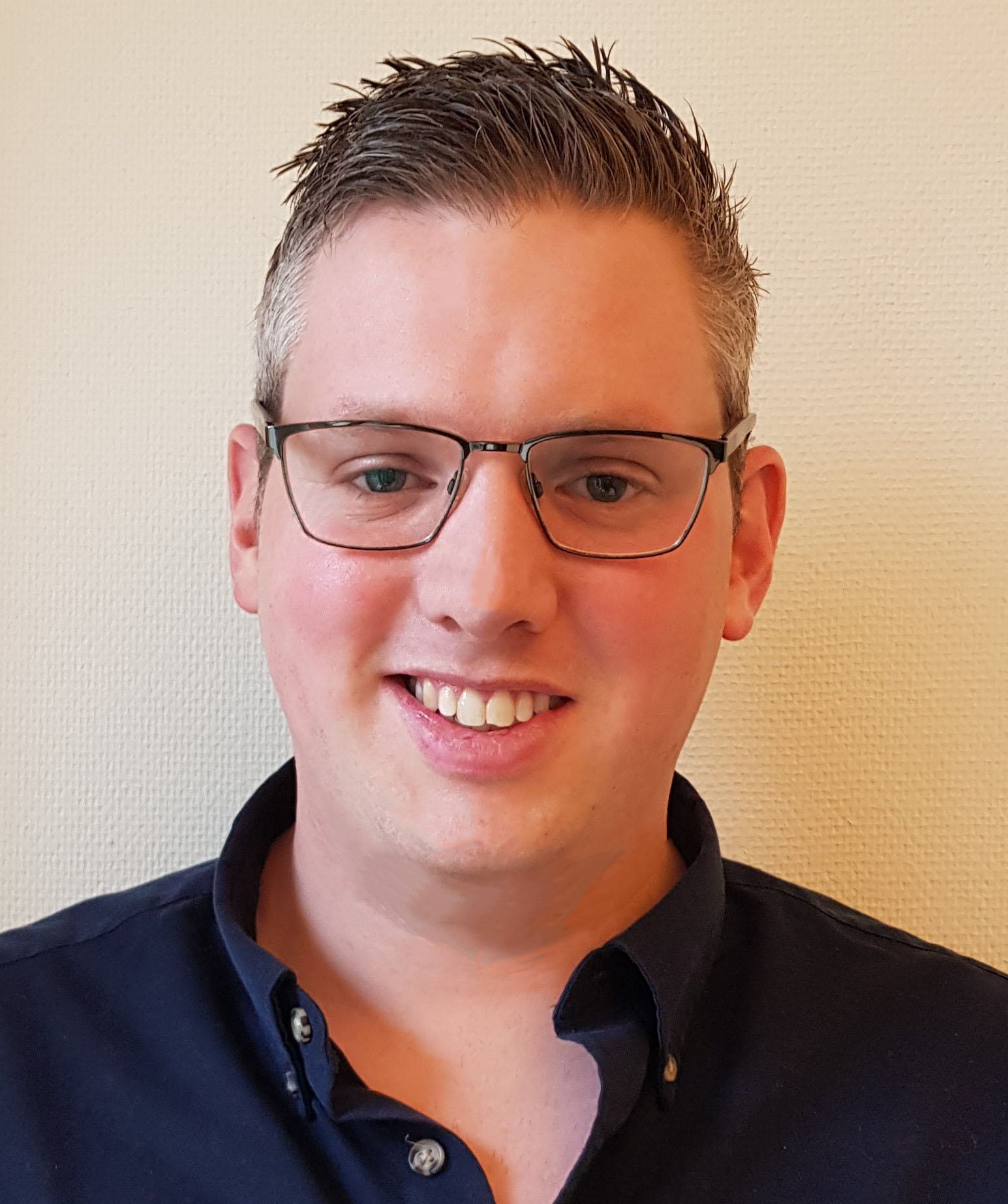 Richard L Economics Tutor