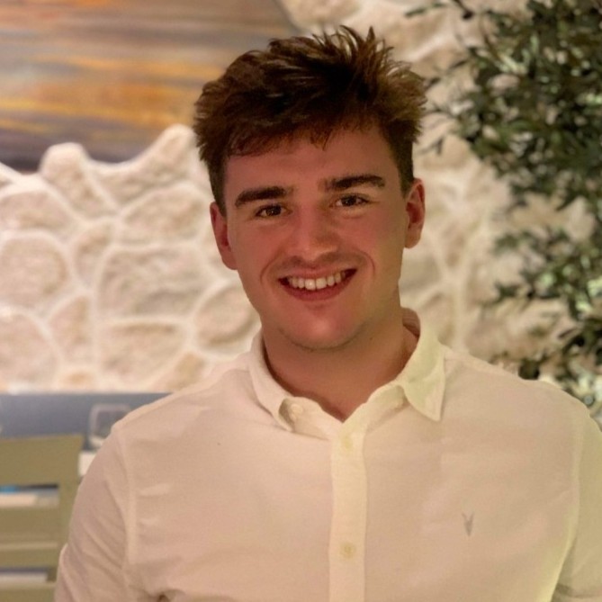 Ash Maths Tutor in Yelverton